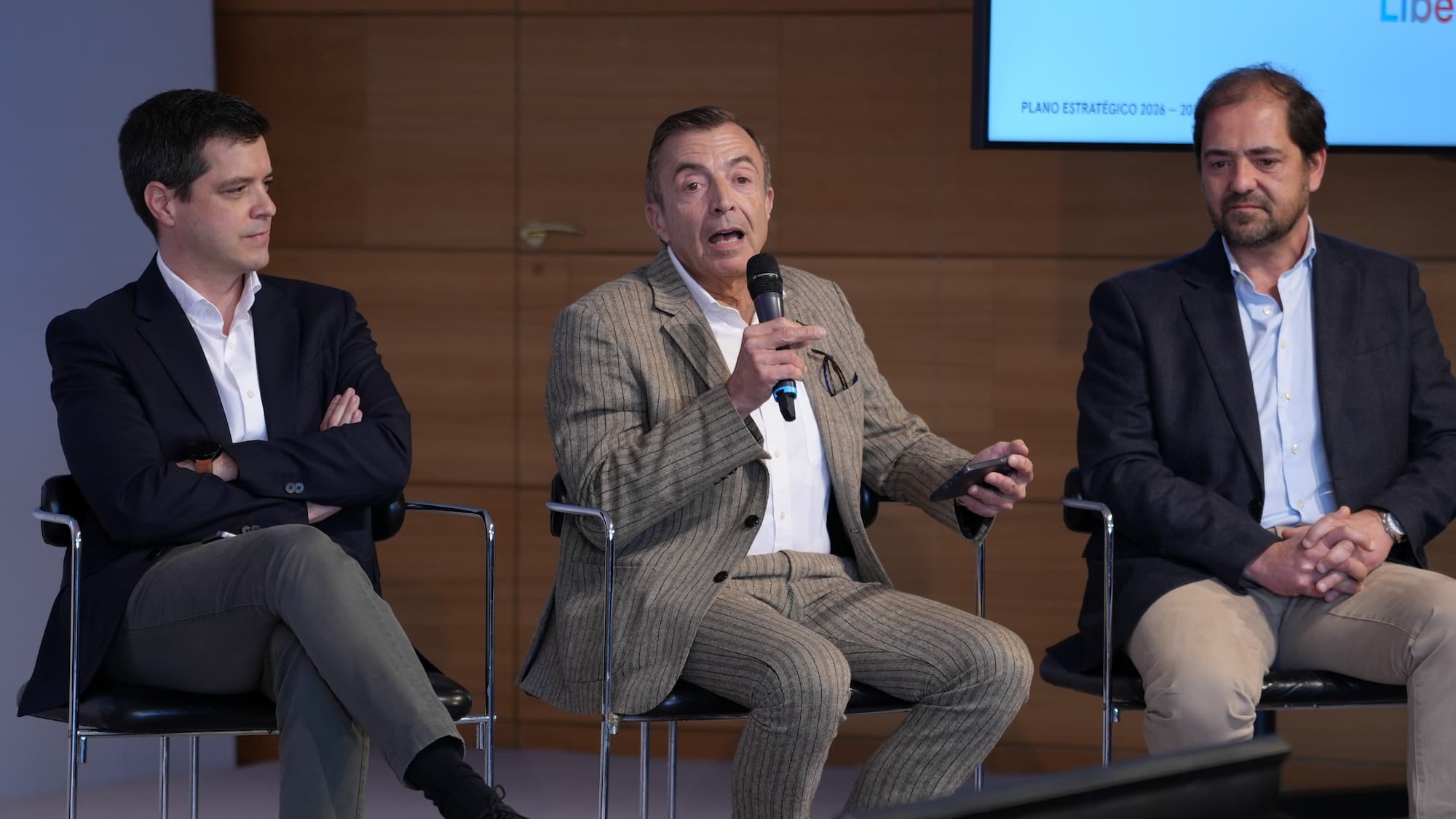 CCB apresenta plano estratégico “RE-VISITAR” 2026–2030 - Centro ...